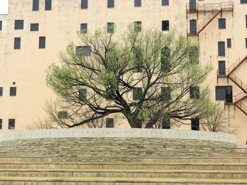 Art from Ashes-remembering the Murrah Federal Building bombing, April ...